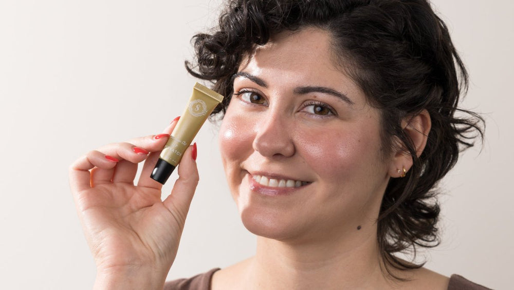 10 Expert Tips to Treat Lip Lines, Dry Lips & Aging Lips